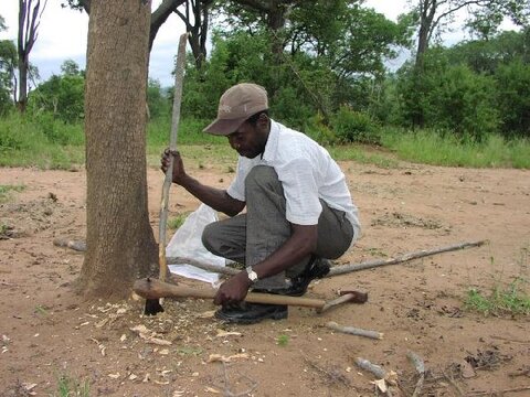 How to assemble an Nzi trap | Tsetse
